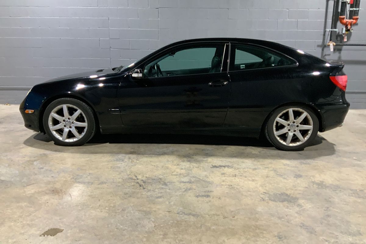 2004 Mercedes-Benz C-Class C 230 Sport Coupe 2D for Sale (131,802 miles ...